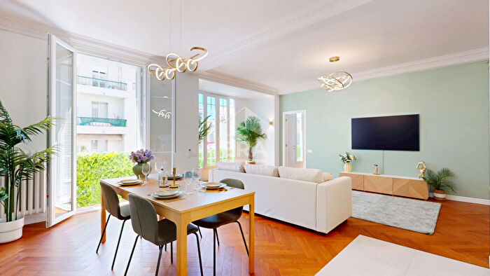Appartement 4 pièces à vendre - Nice, Gambetta