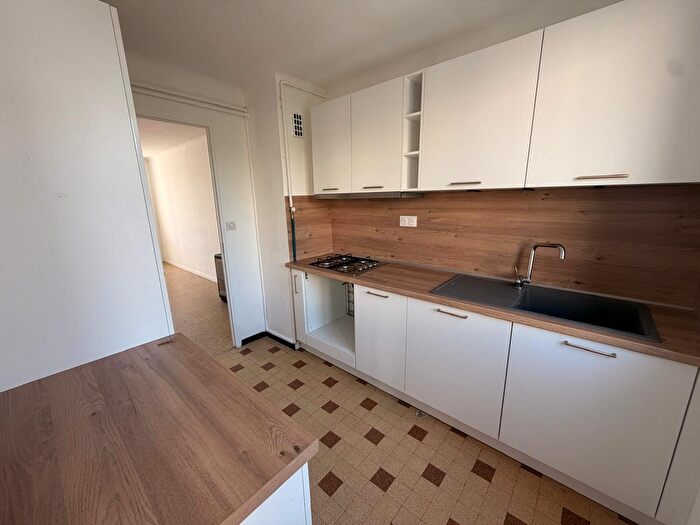Appartement 3 pièces à Marseille 9ème, Sainte-Marguerite, à louer
