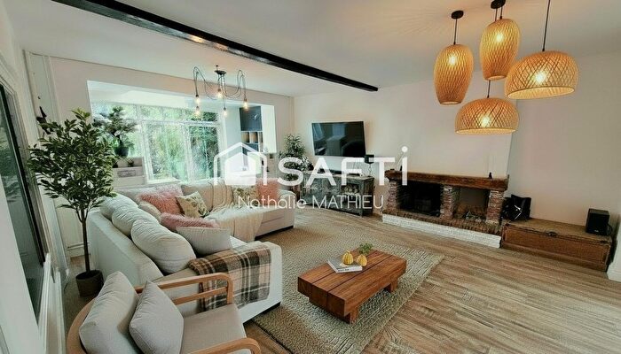 Maison à vendre - Chessy - 7 pièces - 5 chambres