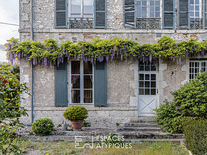 Maison à vendre - Meung-sur-Loire - 12 pièces - 5 chambres