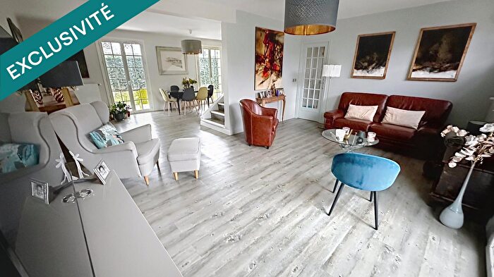 Maison à vendre - Ozoir-la-Ferrière, Vieux village, Armainvilliers, Notre Dame - 7 pièces - 4 chambres