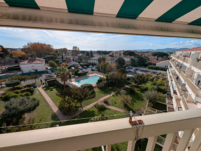 Appartement 4 pièces à Fréjus, Villeneuve, à vendre