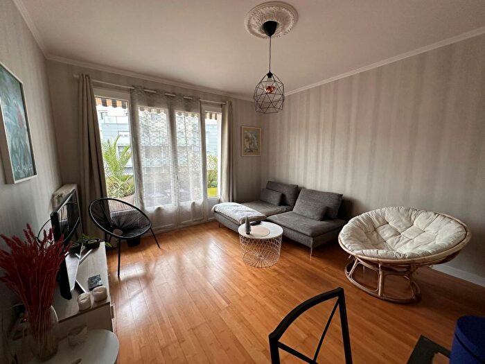 Appartement à louer - Toulouse, Château de lHers - 3 pièces - 2 chambres