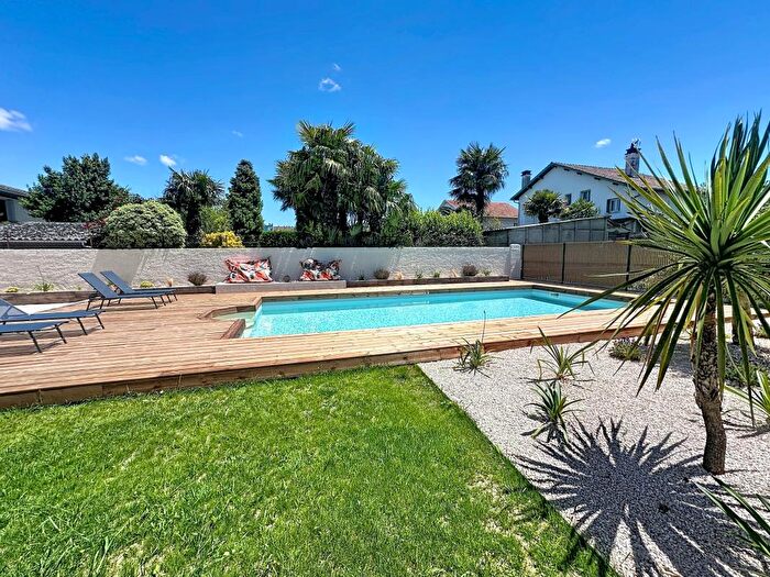 Maison 5 pièces à vendre à Billère, Californie, Lons