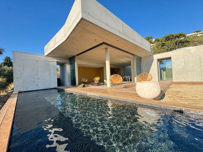 Maison 6 pièces à louer - Grande Couronne, Cassis