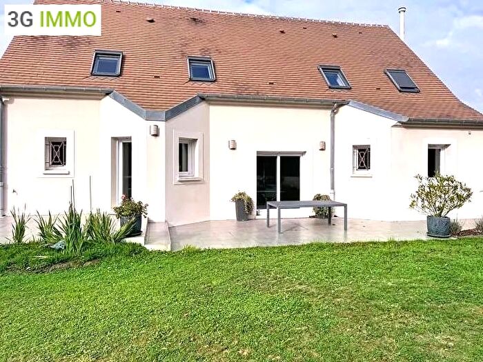 Maison à vendre - Compiègne, Saint-Lazare, Les Avenues - 6 pièces - 4 chambres