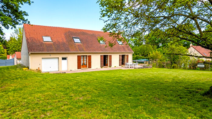 Maison à vendre - Saint-Chéron - 7 pièces - 5 chambres