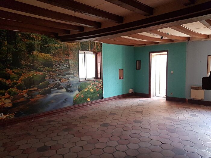 Maison à vendre - Louailles - 9 pièces - 5 chambres