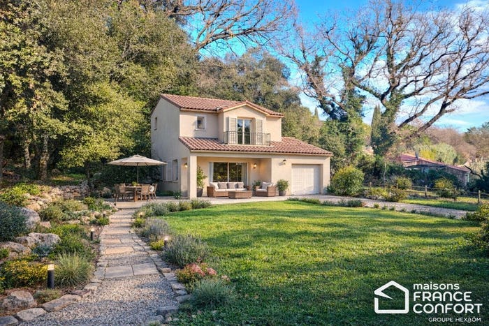 Maison 4 pièces à Camps-la-Source, à vendre