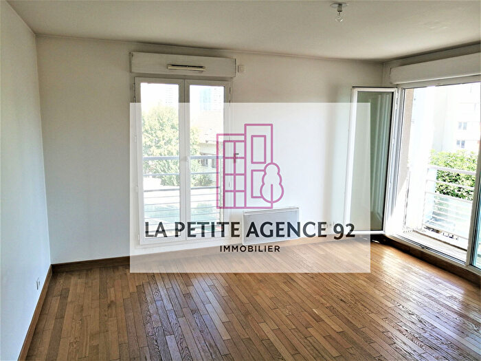 Appartement à louer - Châtillon, Roissys, Béranger - 2 pièces - 1 chambre