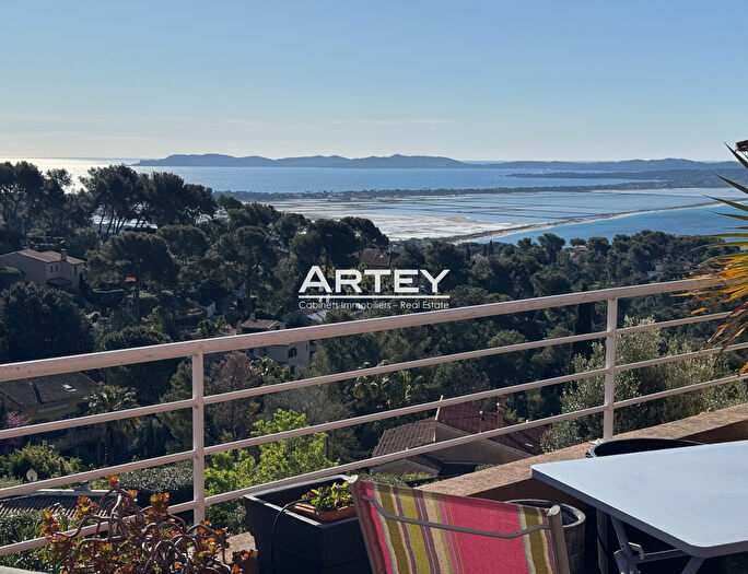 Maison 6 pièces à Hyères, à vendre