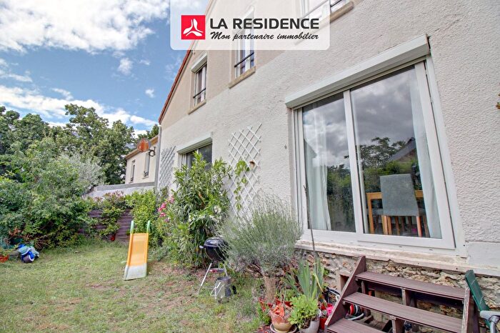 Maison 6 pièces à Poissy, à vendre