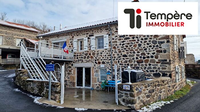 Maison à vendre - Lantriac - 5 pièces - 3 chambres