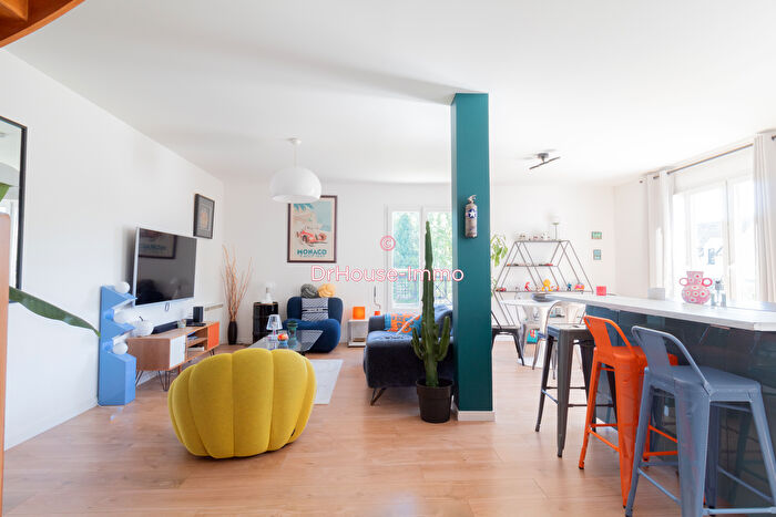 Appartement 5 pièces à Trappes, Village, Cité Nouvelle, à vendre