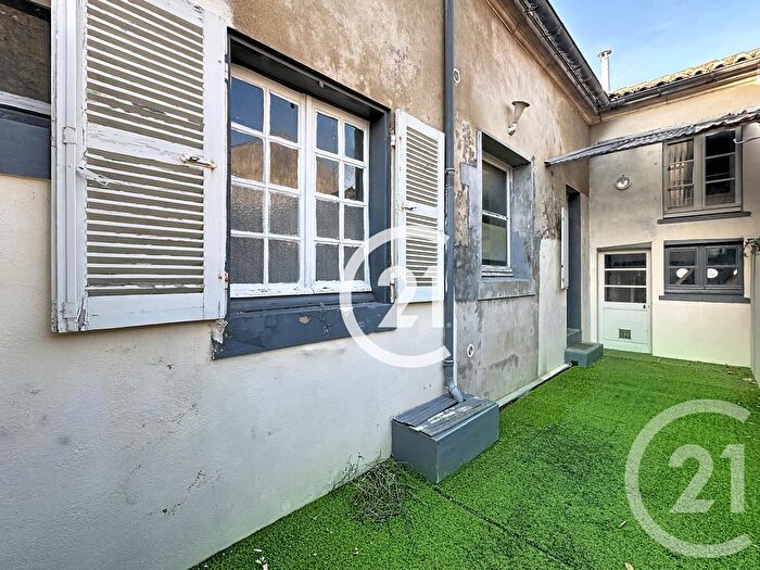 Maison à vendre - Cognac, Centre-ville, Gare - 4 pièces - 2 chambres