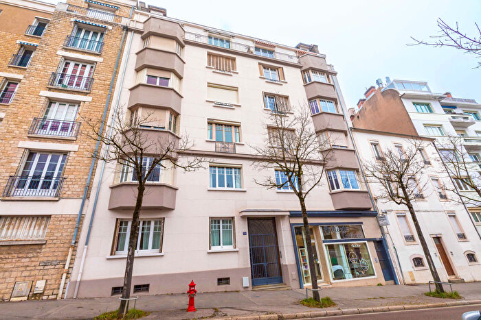 Appartement à vendre - Dijon, Montchapet - 4 pièces - 2 chambres