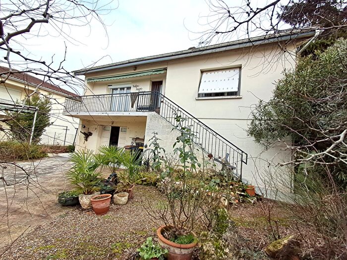Maison 6 pièces à Colayrac-Saint-Cirq, à vendre