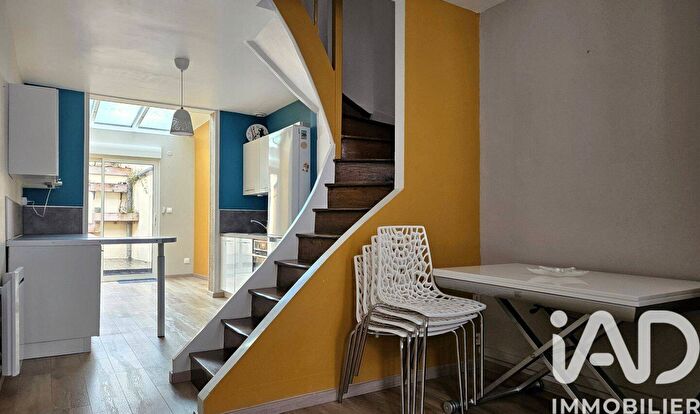 Maison à louer - Saint Honoré-Jeanne dArc, Amiens - 3 pièces - 2 chambres