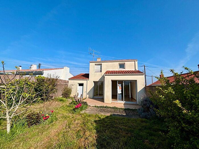 Maison à louer - Croix de Vie, Saint-Gilles-Croix-de-Vie - 4 pièces - 3 chambres