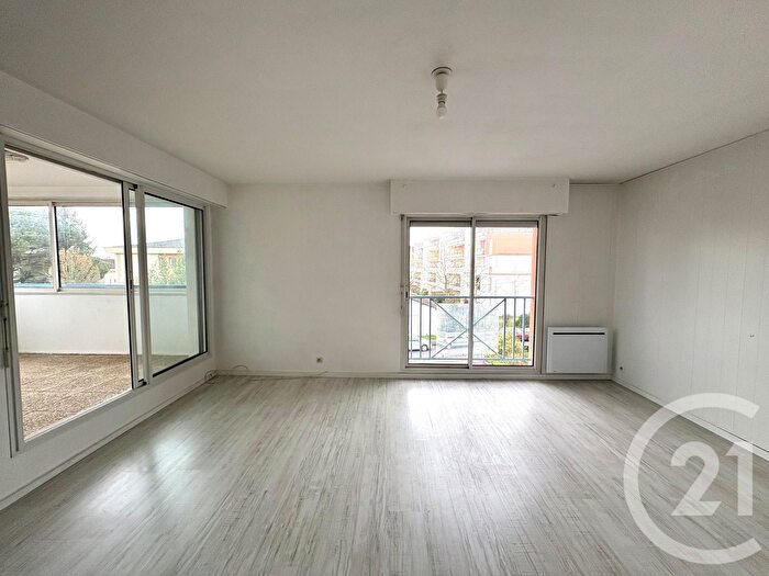 Appartement à vendre - Dax, Saint-Pierre - 3 pièces - 2 chambres