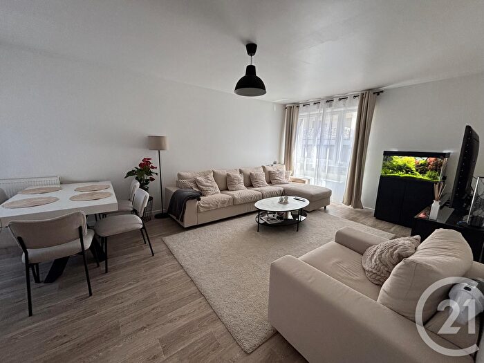 Appartement à vendre - Éragny, Roger Guichard, Halage - 4 pièces - 3 chambres