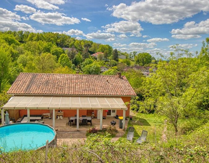 Maison 6 pièces à vendre à Saint-Juéry