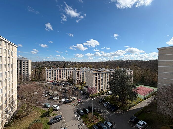 Appartement à vendre - Bougival - 5 pièces - 3 chambres