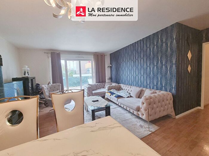 Appartement à vendre - Stains - 3 pièces - 2 chambres