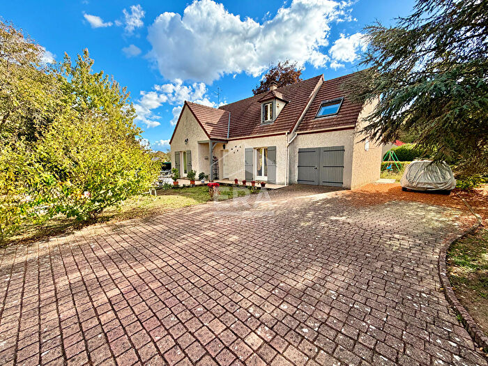 Maison 8 pièces à Nainville-les-Roches, à vendre