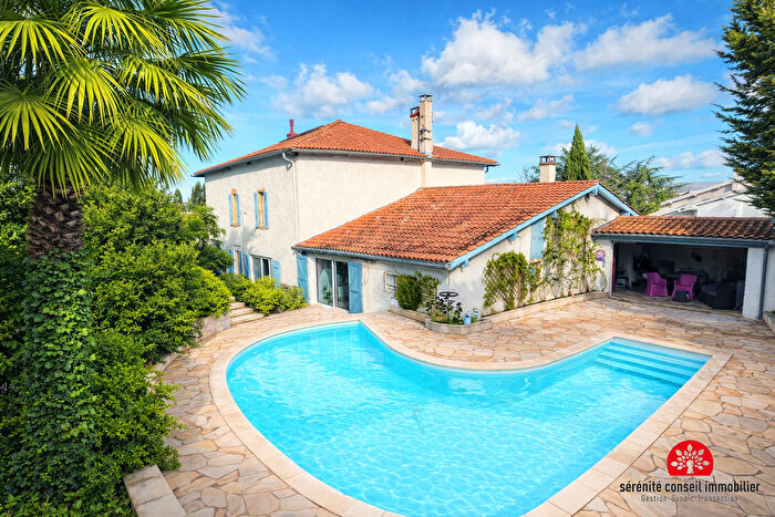 Maison 7 pièces à Chaponnay, à vendre