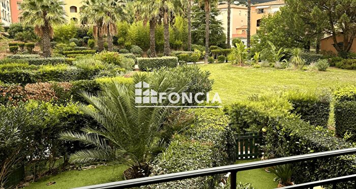 Appartement à vendre - Cavalaire-sur-Mer, Pierrugues, Mannes, Canissons - 3 pièces - 2 chambres