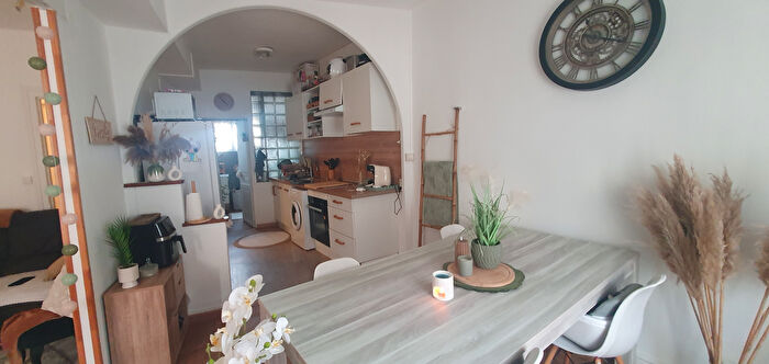 Appartement à vendre - Châteauneuf-en-Thymerais - 3 pièces - 2 chambres