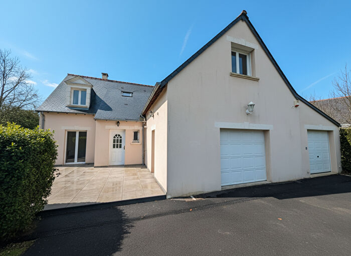 Maison à vendre - Véretz - 6 pièces - 5 chambres