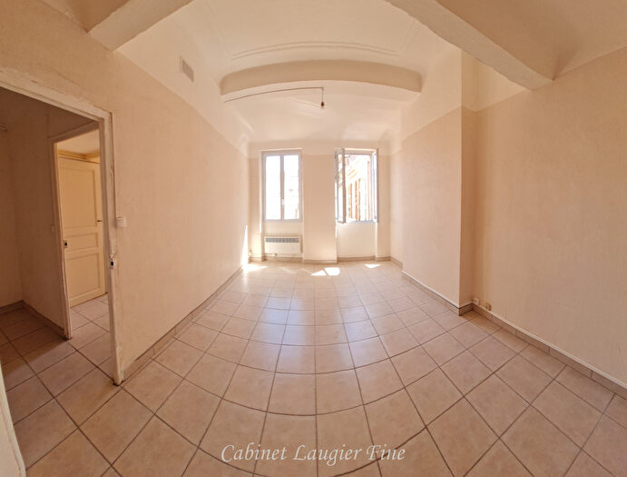 Marseille 1er, Chapitre : Appartement 1 pièce à louer