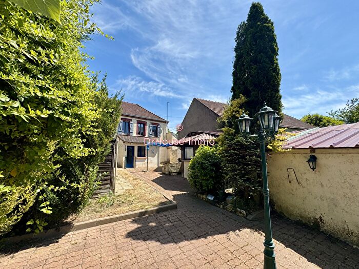 Maison à vendre - Auxy - 5 pièces - 3 chambres