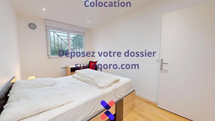 Appartement à louer - Cusset, Villeurbanne - 4 pièces - 3 chambres
