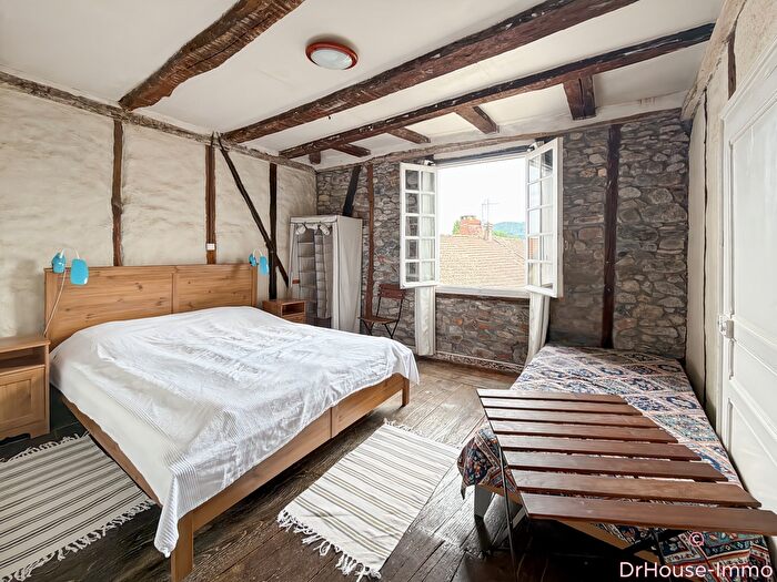 Beaulieu-sur-Dordogne : Maison 8 pièces à vendre