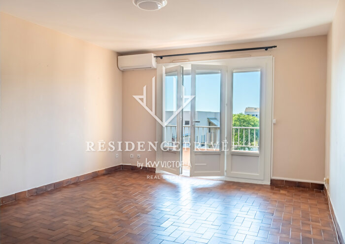 Appartement à vendre - La Londe-les-Maures, Moulin-Vieux, Ondine, Mas dArgent, Stade Vitria - 3 pièces - 2 chambres