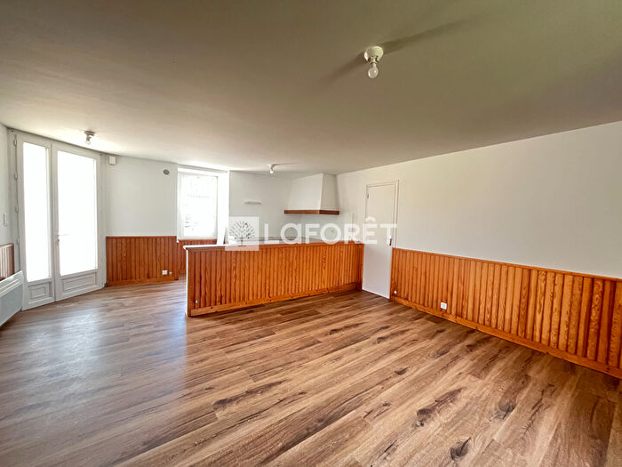 Maison à louer - Chérac - 4 pièces - 3 chambres