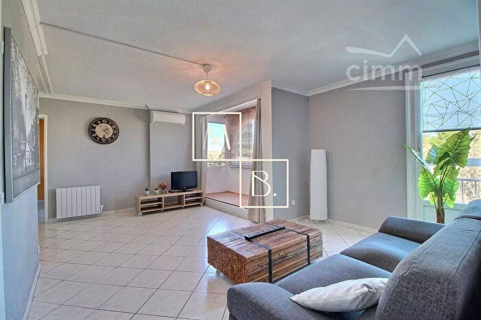 Appartement à louer - Ovalie, Bagatelle, Pas du Loup, Montpellier - 2 pièces - 1 chambre