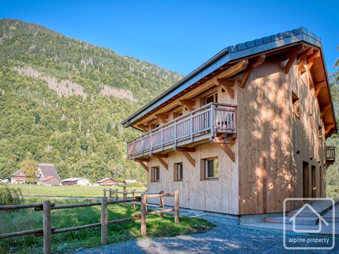 Maison à vendre - Samoëns - 5 pièces - 4 chambres