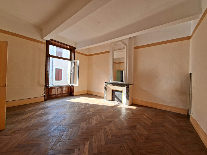 Appartement à vendre - Mirande - 6 pièces - 3 chambres