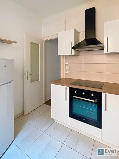 Appartement à louer - Metz, Centre-ville - 4 pièces - 2 chambres