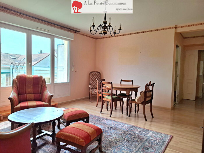 Appartement à vendre - Mainvilliers - 4 pièces - 3 chambres