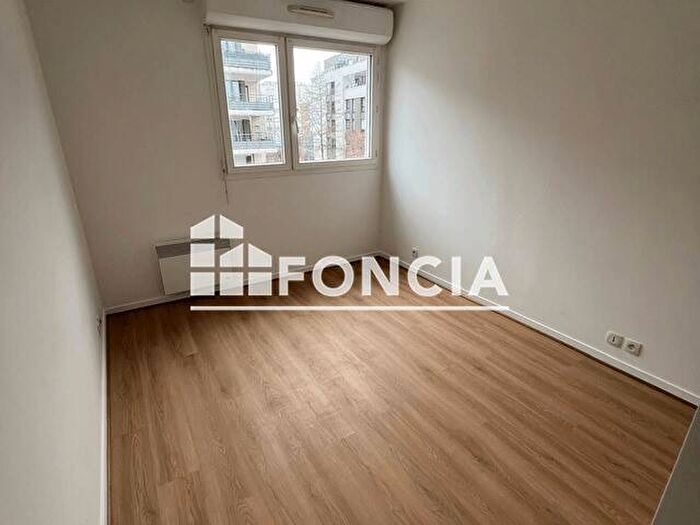 Appartement à louer - Colombiers, Issy-les-Moulineaux - 2 pièces - 1 chambre