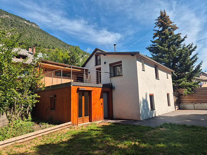 Briançon - Maison 4 pièces à vendre