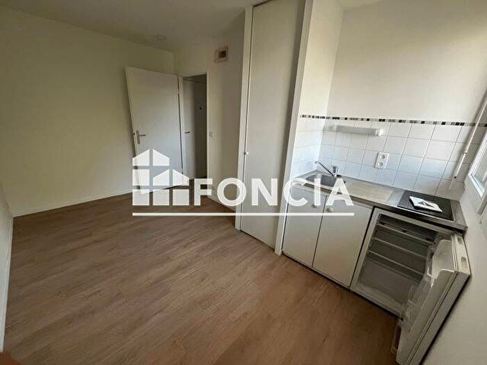 Appartement à louer - Saint Germain-Les Halles, Amiens - 1 pièce