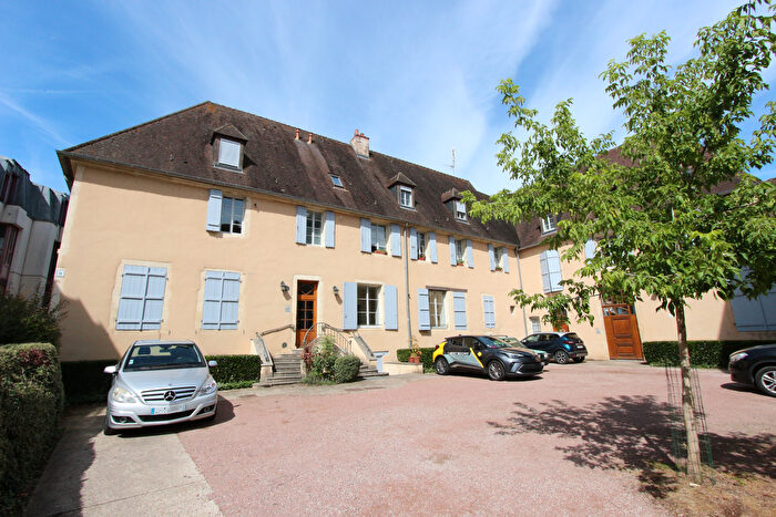 Appartement 4 pièces à vendre à Nevers, Cathédrale, Jonction