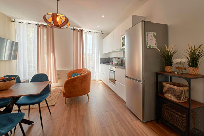 Appartement à vendre - Toulon, Pont du Las - 4 pièces - 3 chambres