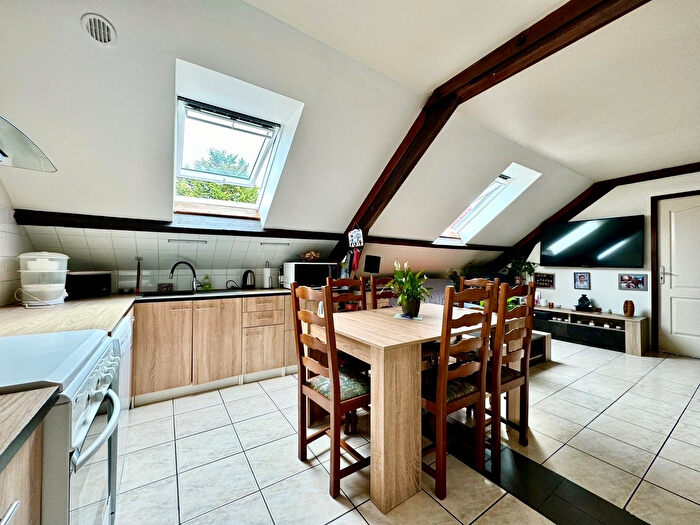 Appartement à vendre - Gisors - 3 pièces - 2 chambres